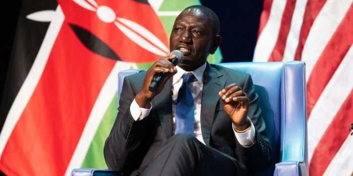 Ruto Reveals His First Ever Pay Working as Clerk and What He Bought [VIDEO] - Kenyans.co.ke